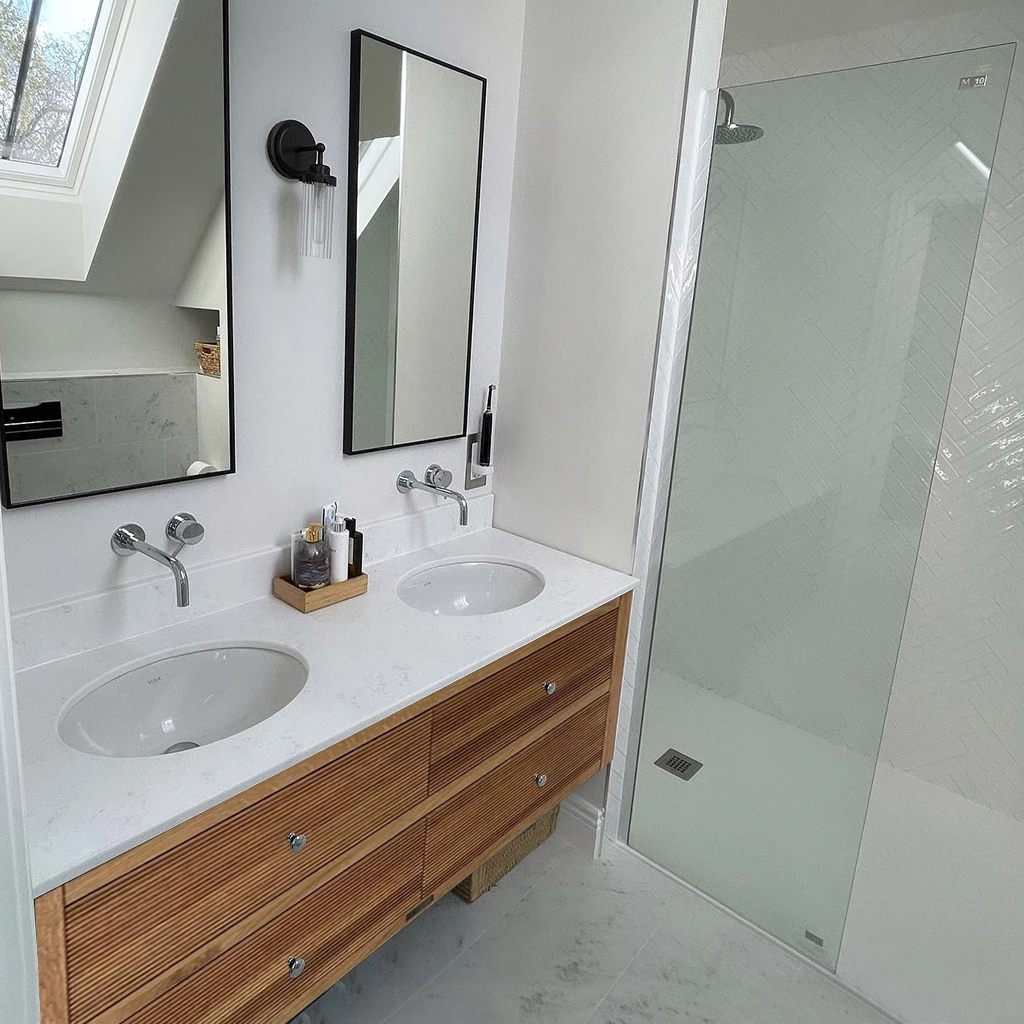 Ava Wall Hung Reeded Oak Large Bathroom Vanity Unit | Harvey George